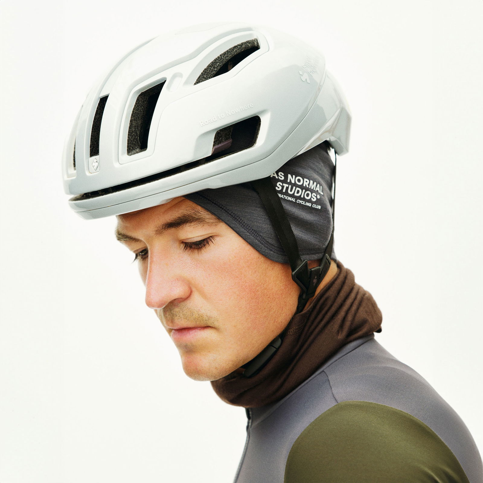 Pas Normal Studios Logo Merino Headband, Steel - Fahrrad-Hub